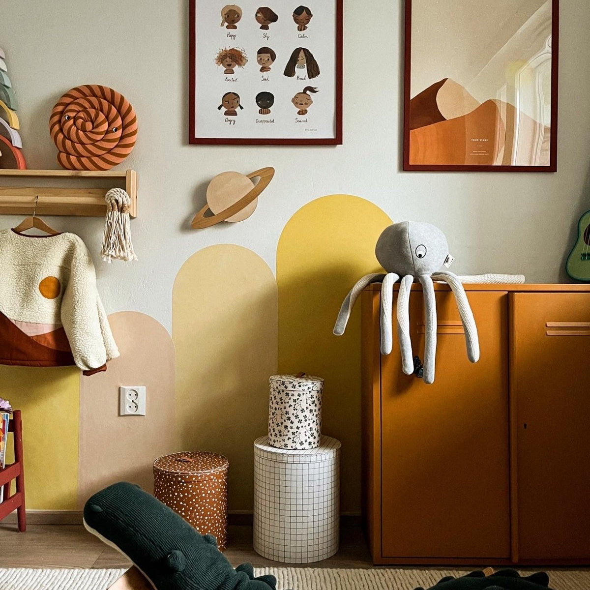 Wall Stickers and Decals : 10 Inspiring Room Decoration Ideas — Made of ...