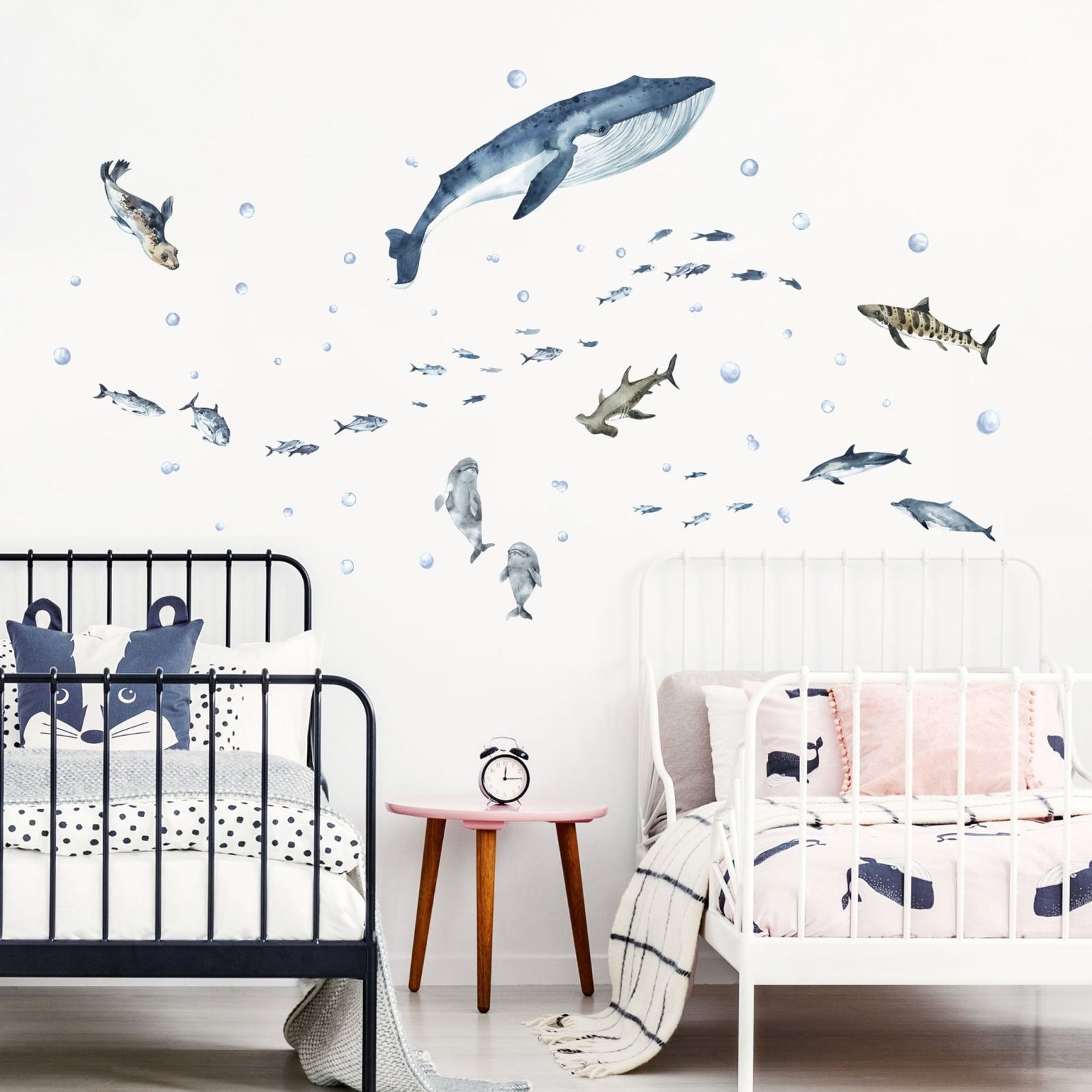 Wall Stickers: animals in all shapes and sizes, plastic-free and easy ...