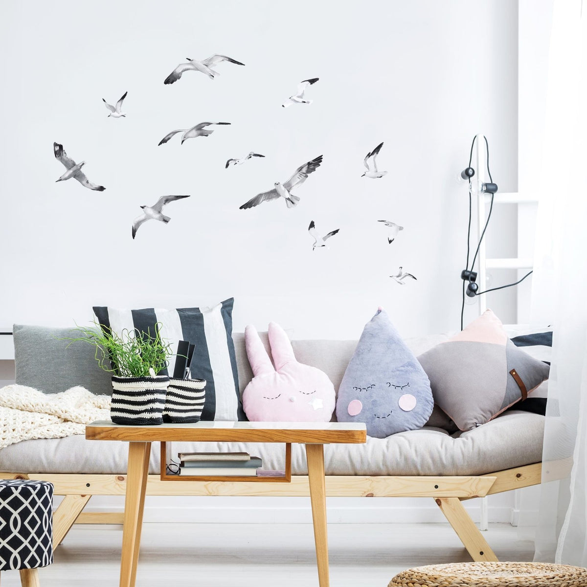 Seagull Wall Stickers, plastic-free and easy to install — Made of Sundays